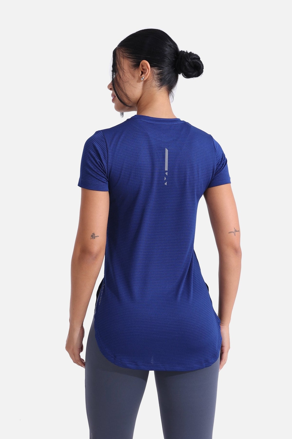 LiteRun Performance Tee Bellwether Blue – Sigma Fit