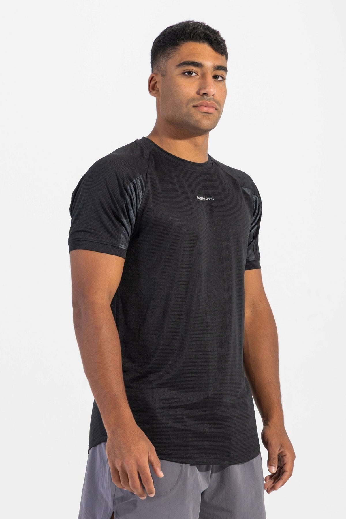 Dynamic Dri Tee Black – Sigma Fit